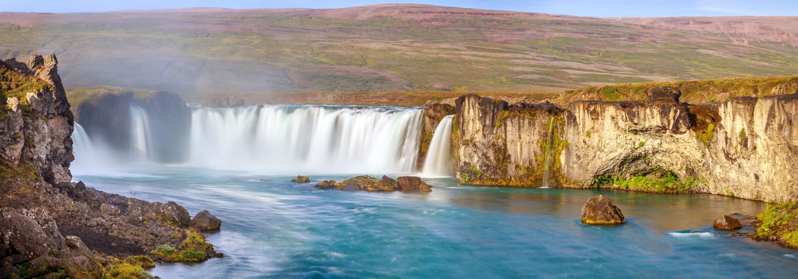SEVER ISLANDIJE - brezčasna kulisa narave - čarter iz Ljubljane